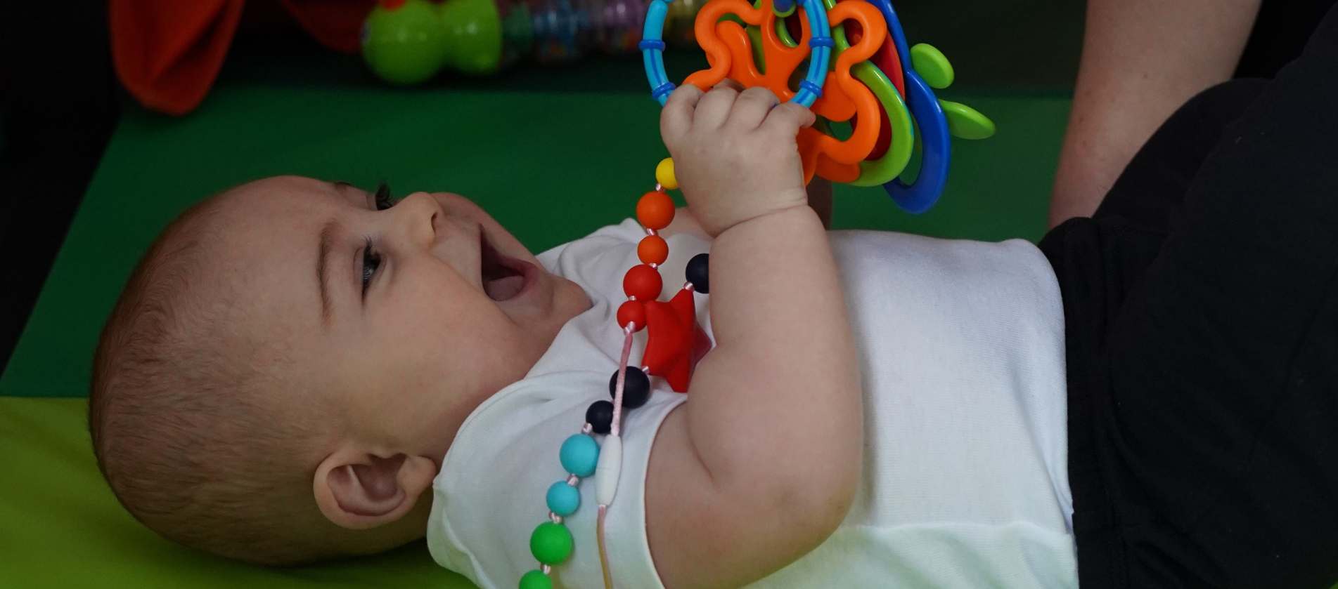 Babies and Play: A Guide to Christmas Gifts that Promote Healthy Motor ...